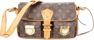 Louis Vuitton Crossbody Bags - Louis Vuitton Canvas Monogram Hudson PM Crossbody - Gr. unisize - in Bunt - f&uuml;r Damen