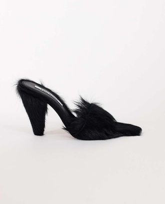 Topshop Willa mules &agrave; talon conique en cuir v&eacute;ritable &agrave; poil noir