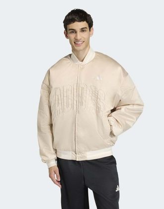 adidas adidas Performance - Stadium - Isolierte Bomberjacke in Crystal Linen-Neutral