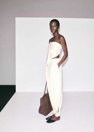 Mango Foulard en coton broderie florale &eacute;cru - Femme - Taille unique - MANGO