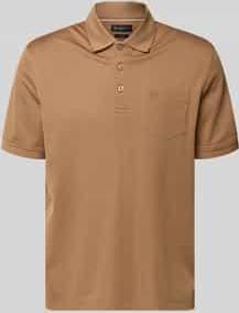 Bugatti Regular Fit Poloshirt mit Brusttasche und Label-Stitching