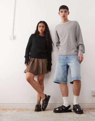 Dr. Martens Dr. Martens - San - Sandales unisexes &agrave; c&ocirc;tes anglaises - Noir