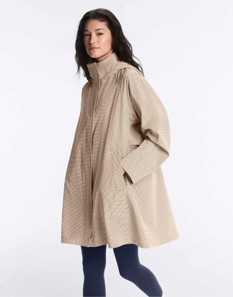 Oysho Oysho - Veste longue ultra l&eacute;g&egrave;re imperm&eacute;able 10k - Marron