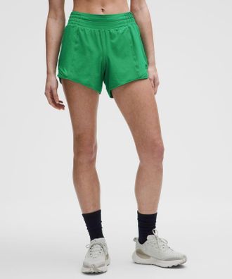 lululemon Short Hotty Hot doubl&eacute; taille haute pour Femmes - 10 cm - Vert - Taille 12