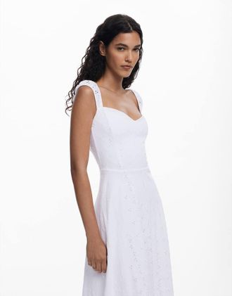 Desigual Robe mi-longue brod&eacute;e - Blanc