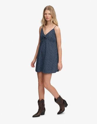 Superdry Robe caraco textur&eacute;e &agrave; imprim&eacute; coeurs et petites fleurs - Bleu marine