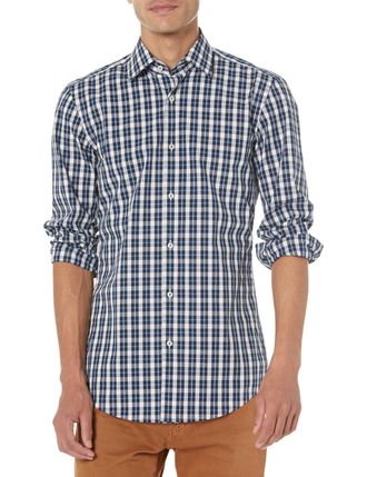 BOSS Herrenhemd aus Baumwolle, kariert, Knopfleiste, Dunkelblaues Karomuster, 39 cm Hals