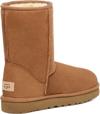 UGG Classic Boot - Brown