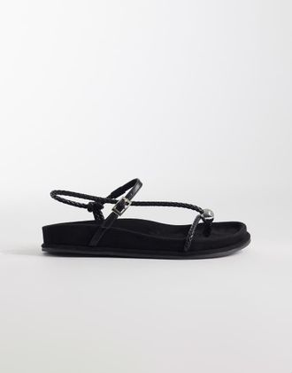 schuh Tuesday - Sandales &agrave; lani&egrave;res et semelle int&eacute;rieure moul&eacute;e - Noir
