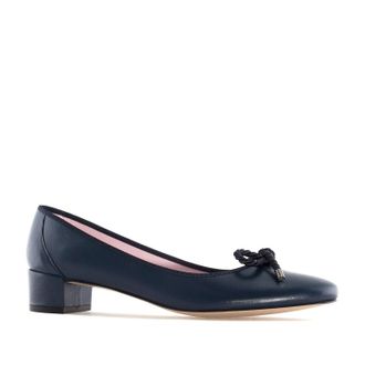 Andres Machado Elegante Ballerinas f&uuml;r Damen Junge Frauen aus Leder - Lucia - Bequeme Loafer f&uuml;r den mit flachem Absatz Sommer Slipper Mokassins mit Schleife - Blau 