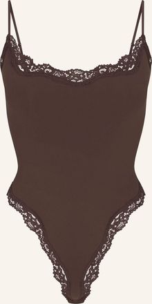 SKIMS Skims String-Body Fits Everybody braun