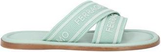 Ferragamo CHAUSSURES - Sandales sur YOOX.COM