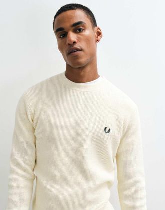 Fred Perry pull en maille gaufr&eacute;e &eacute;cru-Blanc