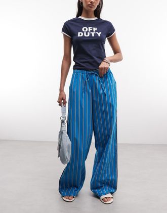 Reclaimed Vintage Pantalon densemble style pyjama &agrave; rayures - Bleu-multicolore