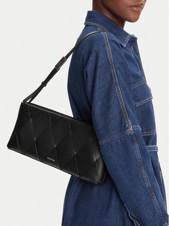 Calvin Klein Handtasche Ck Woven Elongated Shoulder Bag K60K612992 Schwarz