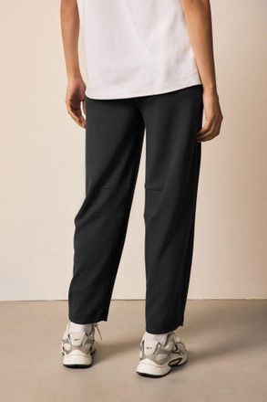 Next Jogginghose Premium Schwere Jogginghose im Barrel-Fit (1-tlg)