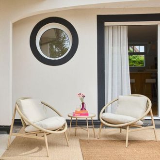 Sweeek Set de 2 fauteuils de jardin avec table acier et rotin beige. 79x92x79cm - Narola