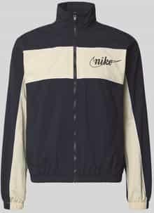Nike Trainingsjacke mit Logo und Rei&szlig;verschluss