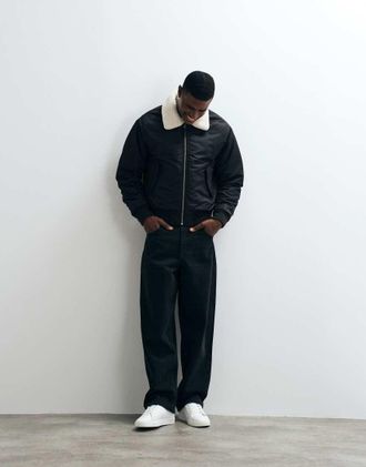 Blend Bomber 100 % nylon avec col contrastant - Noir