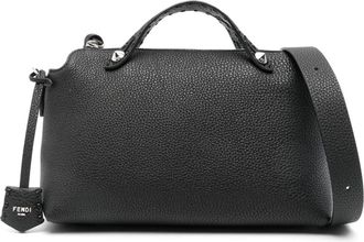Fendi Mittelgro&szlig;e By the Way Selleria Schultertasche - Schwarz