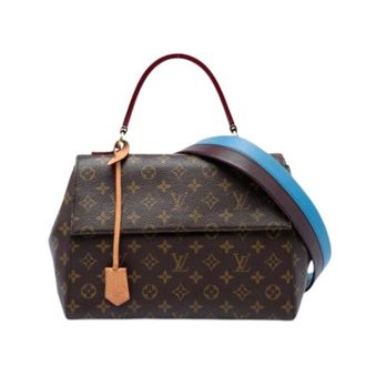 Louis Vuitton Sac bandouli&egrave;re Cluny MM doccasion - Femme - Pre-owned - Brun - Taille: ONE Size