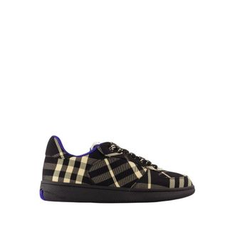 Burberry Femme, Chaussures, Noir, Taille: 35 EU Check Terrace Baskets