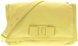 Ferragamo Pre-owned Viva BOW sac port&eacute; &eacute;paule en cuir de veau - Femme - Pre-owned - Jaune - Taille: ONE Size