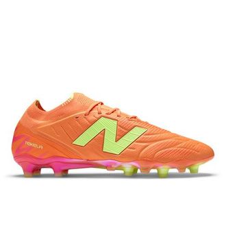 New Balance Unisexe TEKELA ELITE LOW LACED FG V5 en Orange/Rouge/Vert, Taille 40.5 Large