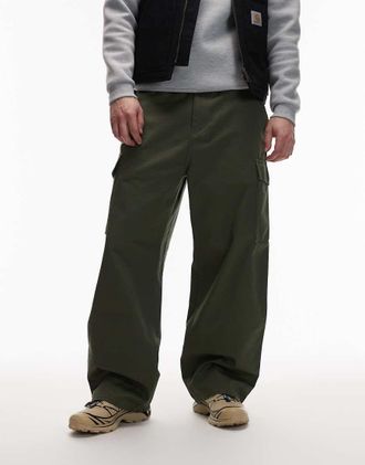 Carhartt Work in Progress Brady - Gerade geschnittene Cargohose in Gr&uuml;n