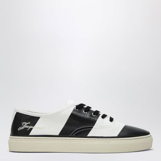 Jacquemus Les Fefe Sneakers aus Canvas in Wei&szlig;/Schwarz