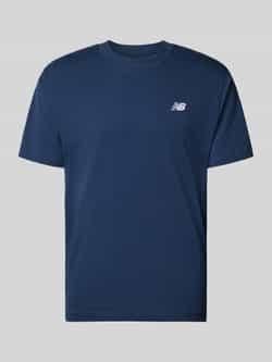 New Balance T-Shirt mit Logo und Rundhalsausschnitt
