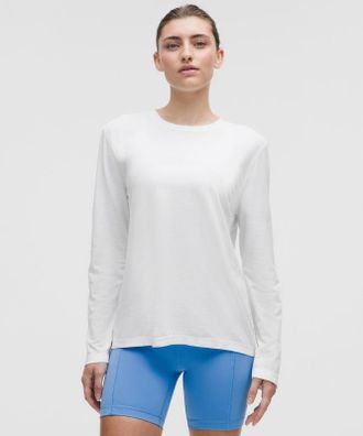 lululemon Swiftly Relaxed Langarmshirt e Passform f&uuml;r Frauen - Gr&ouml;&szlig;e 10 in White