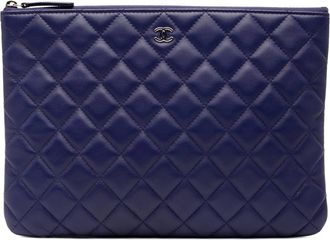 Chanel Clutches - Medium CC Quilted Lambskin O Case Clutch - Gr. unisize - in Orange - für Damen