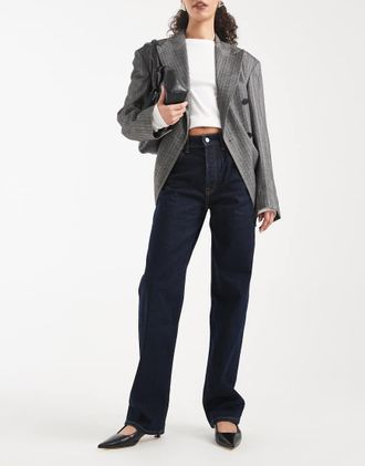 Tommy Jeans Layla - Schmale, gerade geschnittene Jeans in verwaschenem Dunkelblau mit hohem Bund