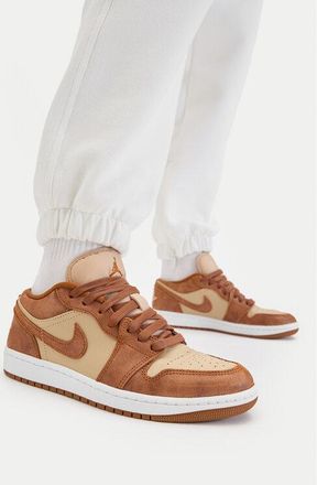 Nike Sneakers Air Jordan 1 Low Se FJ3453 200 Braun