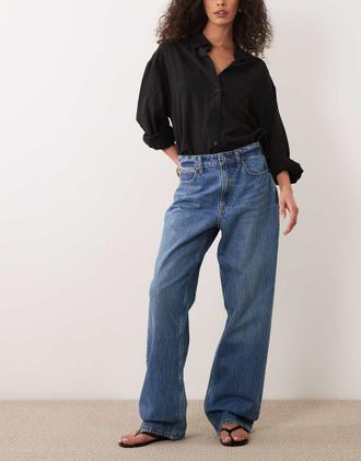 Abercrombie & Fitch Curve Love - Loose-Fit-Jeans in blauer Vintage-Waschung mit hohem Bund