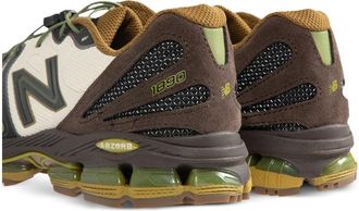 New Balance Chunky Sole Mixed-Material Sneakers - Brown