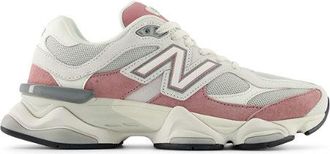 New Balance Unisexe 9060 en Rose/Gris, Su&egrave;de/Mesh, Taille 37.5