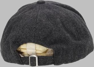 Maison Kitsun&eacute; MRUAH06WB0062_P190 Baseball Cap - Gray