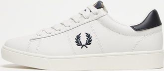 Fred Perry Spencer - Unisex-Sneaker aus Leder in Wei&szlig;