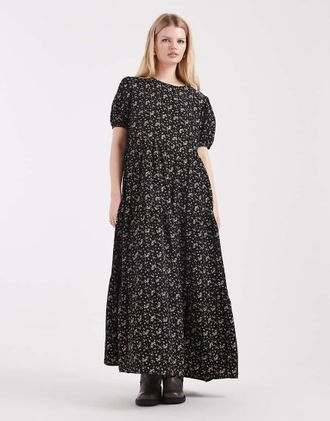 Daisy Street Gestuftes, gesmoktes Maxikleid in Schwarz mit Karomuster-Bunt
