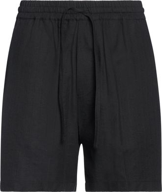 Ga&euml;lle Paris HOSEN & R&Ouml;CKE - Shorts & Bermudashorts auf YOOX.COM