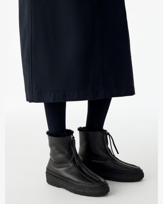 Arket Lederstiefel Mit Rei&szlig;verschluss -Schwarz