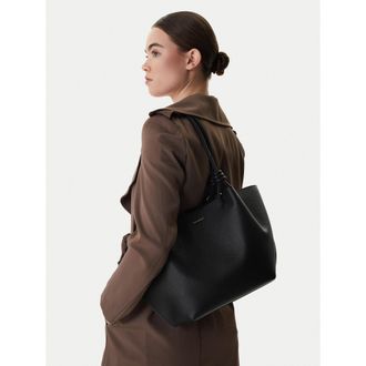 Coccinelle Handtasche Coccinelle U07 Coccinellefinn E1 U07 11 02 01 Schwarz