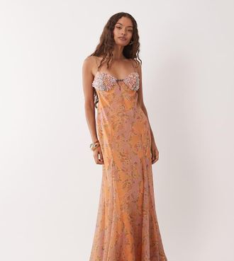 Asos Petite ASOS DESIGN Petite - Robe longue &agrave; fines bretelles et d&eacute;coupes avec buste ornement&eacute; - Imprim&eacute; cachemire multicolore