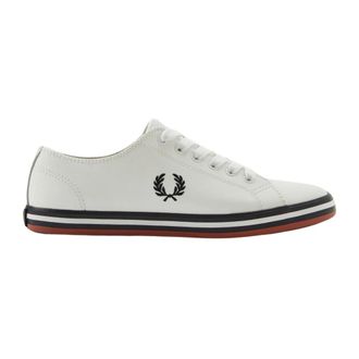 Fred Perry Homme, Chaussures, Blanc, Taille: 46 EU Baskets Classiques en Cuir avec Broderie de Laurier