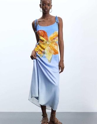 Desigual robe longue imprim&eacute;e bleue