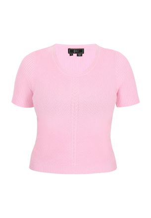 Faina Pullover Fashion Look