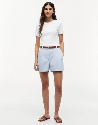 Tommy Hilfiger Ausgestellte Chino-Shorts in verwaschenem Dunkelblau