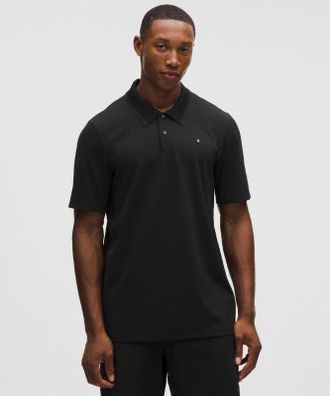 lululemon Kurzarm-Poloshirt mit UV-Schutz f&uuml;r M&auml;nner - Gr&ouml;&szlig;e 2XL in Black